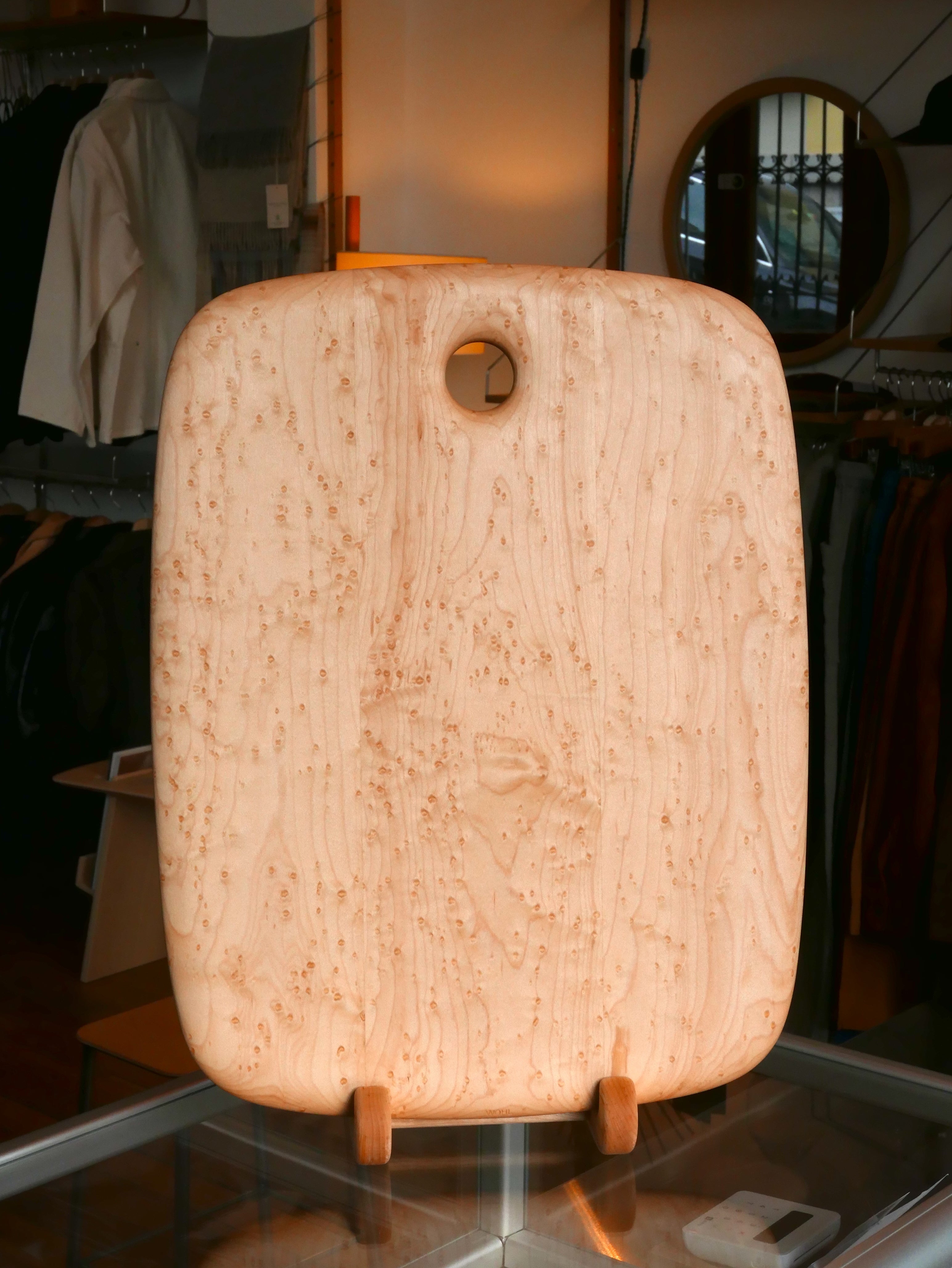 #04L X Breadboard in Birdeye Maple – Tempo